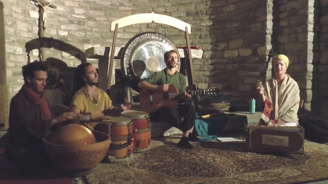 Ravi Ram, Tara Walsh, Rafa Martinez & David Sytges Sardà - Agua de ...