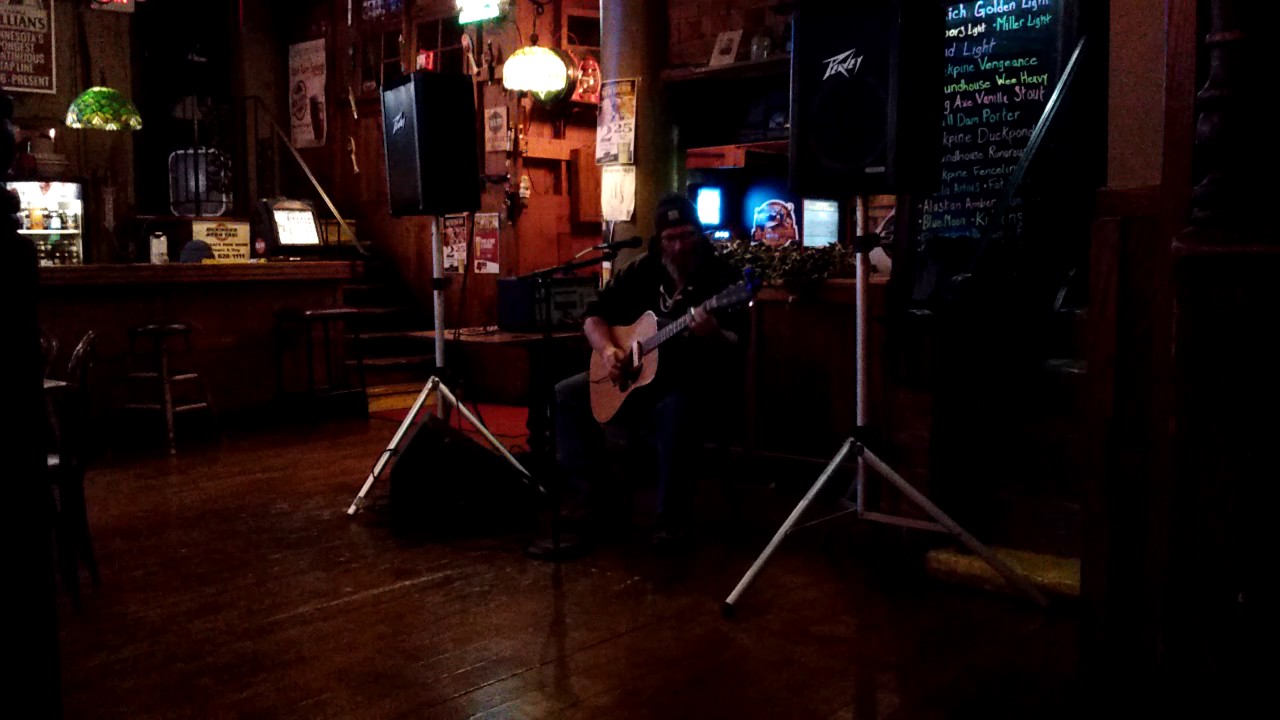 Bruce Archer plays Stones in the Passway (Robert Johnson) at Last Turn ...