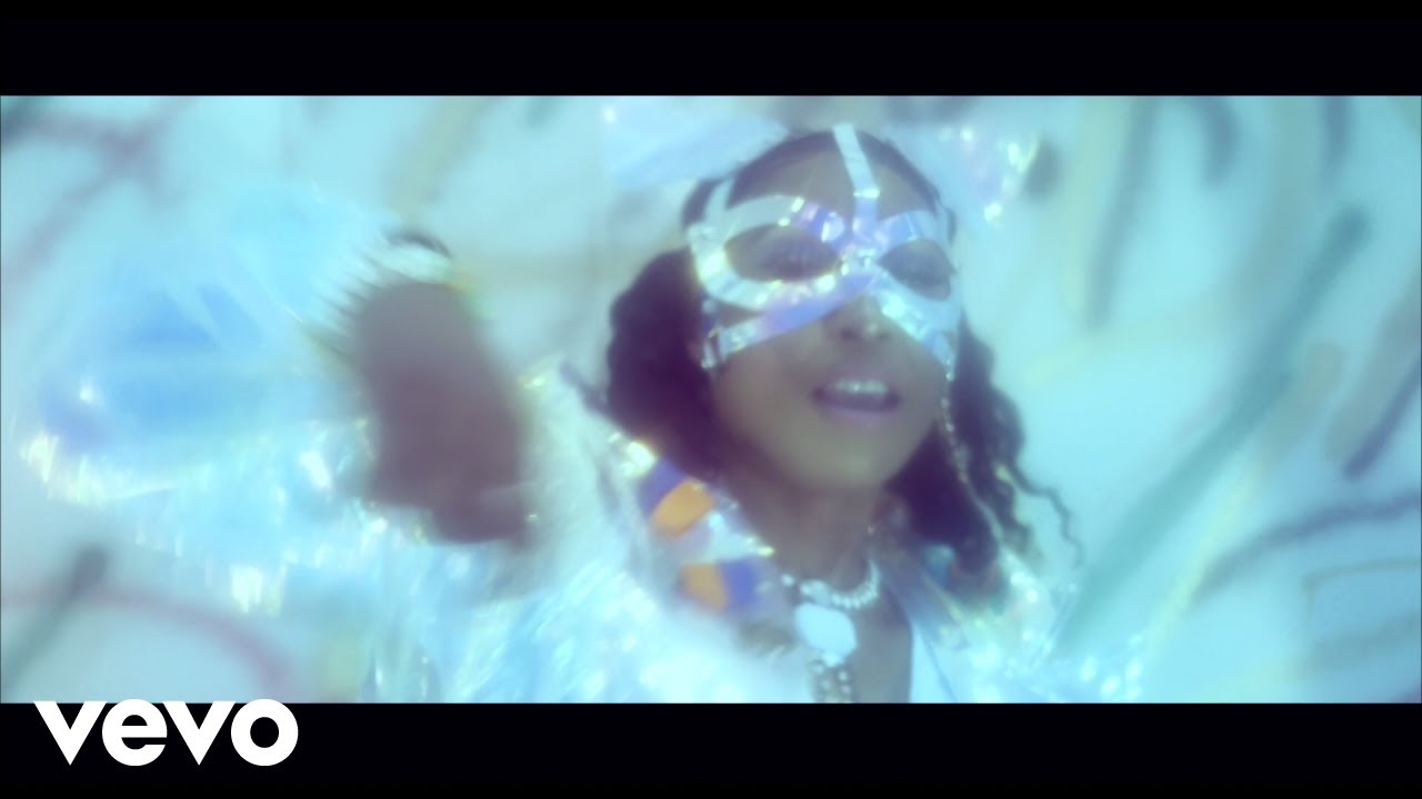 Lady Keyz - Niked Up - YouTube