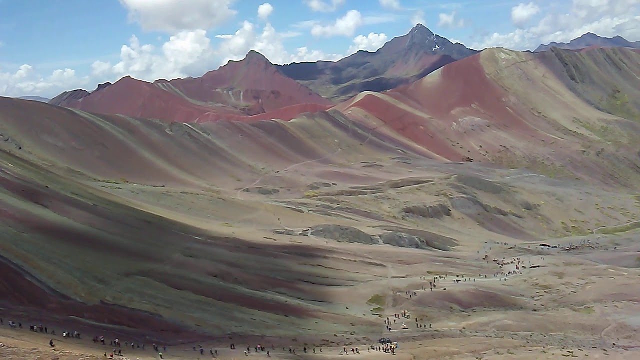 7 Colores, Peru - YouTube