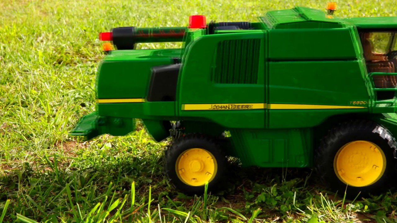 BRUDER John Deere TOYS for CHILDREN ♦ John Deere T670i Combine ...