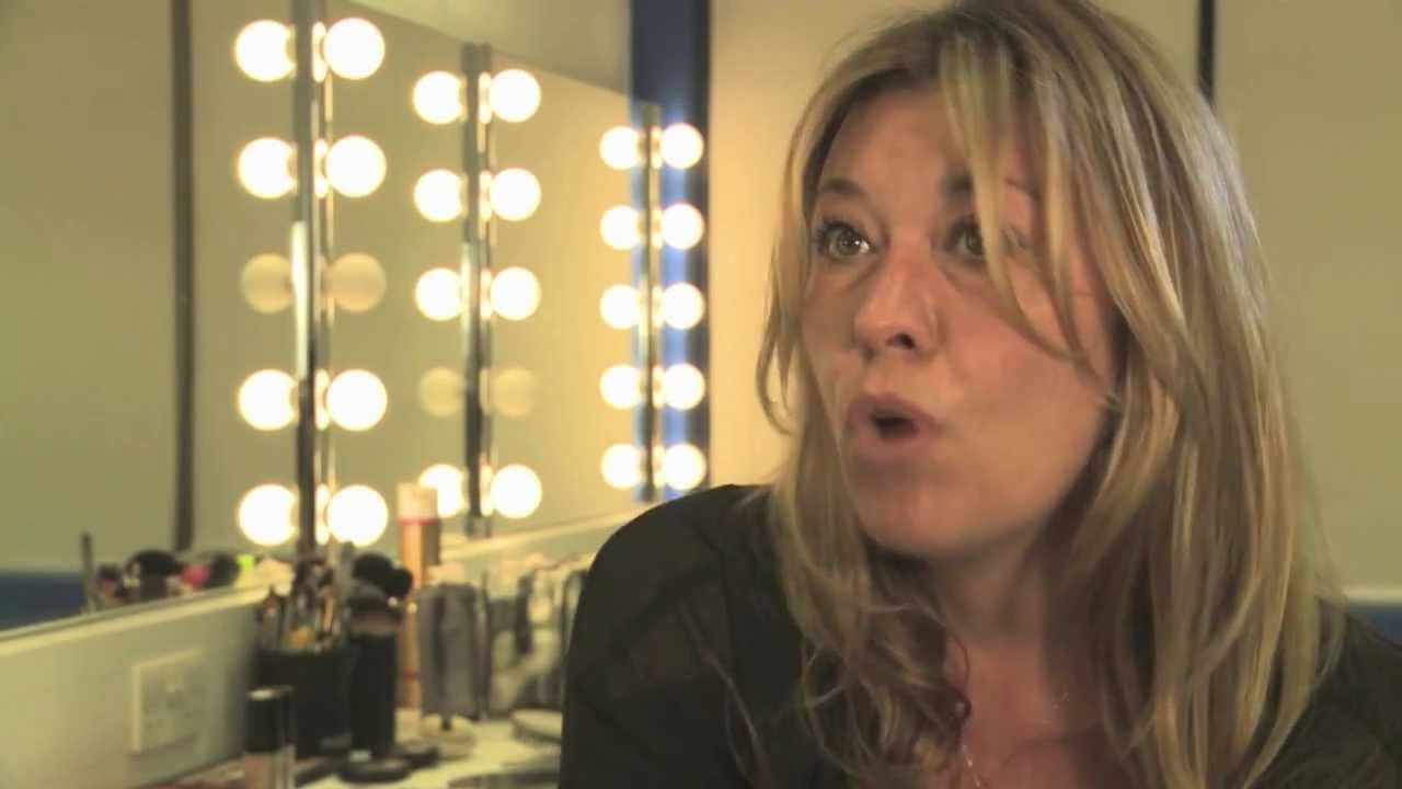 Alex Longmore on Channel 5 News talking about fashion at The Grammys ...