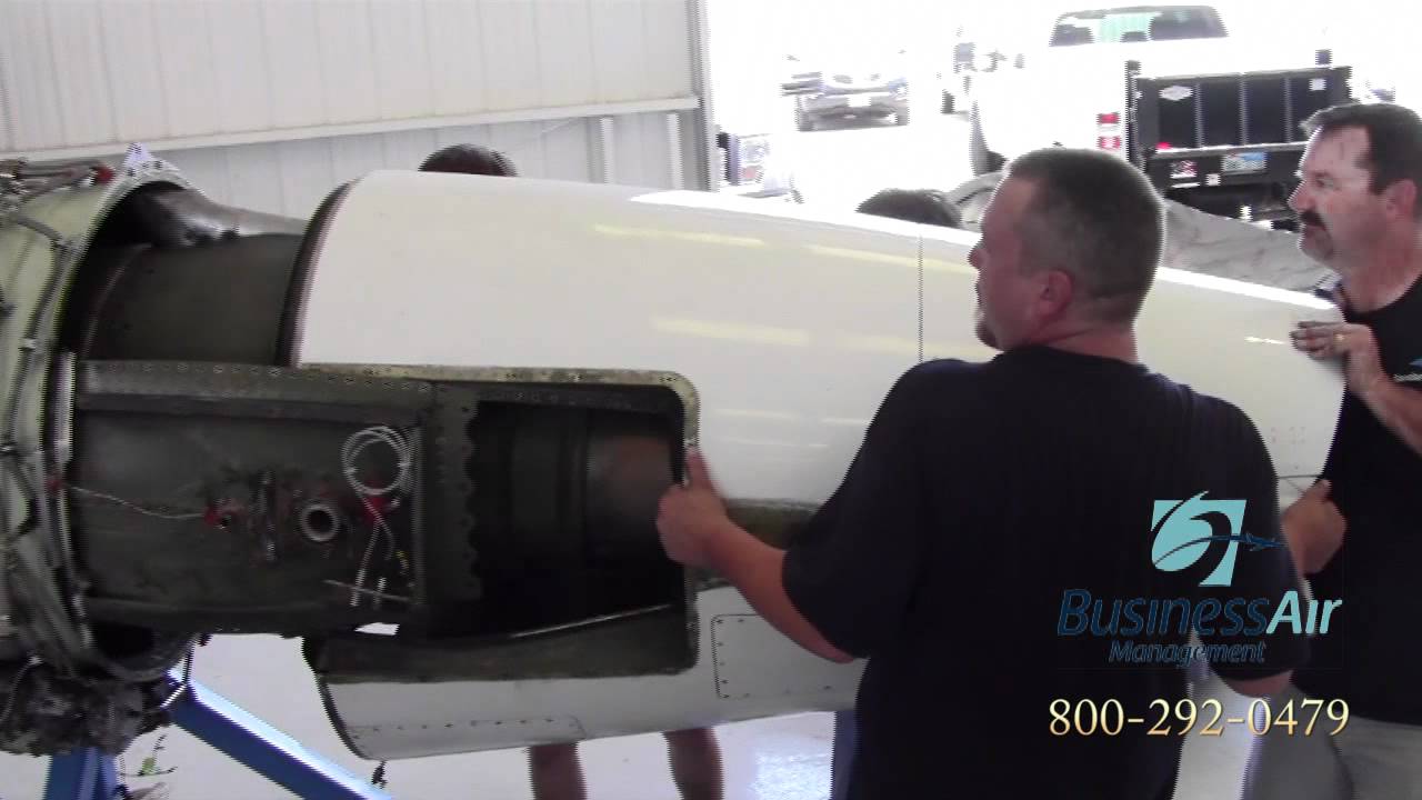 Private Jet Engine Change - Install - YouTube