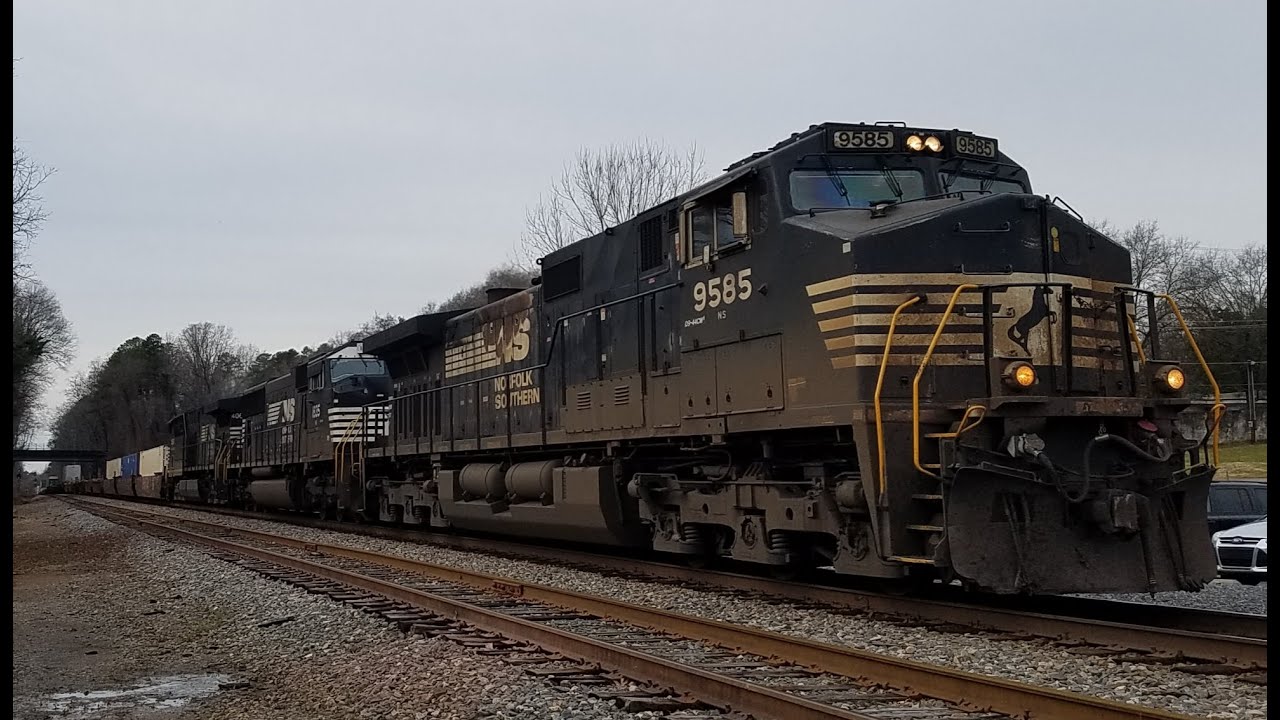 NS Stack Train 212 With NS Leader 9585 At Belmont NC On The NS Charlotte Mainline. 1-2-2021 ...