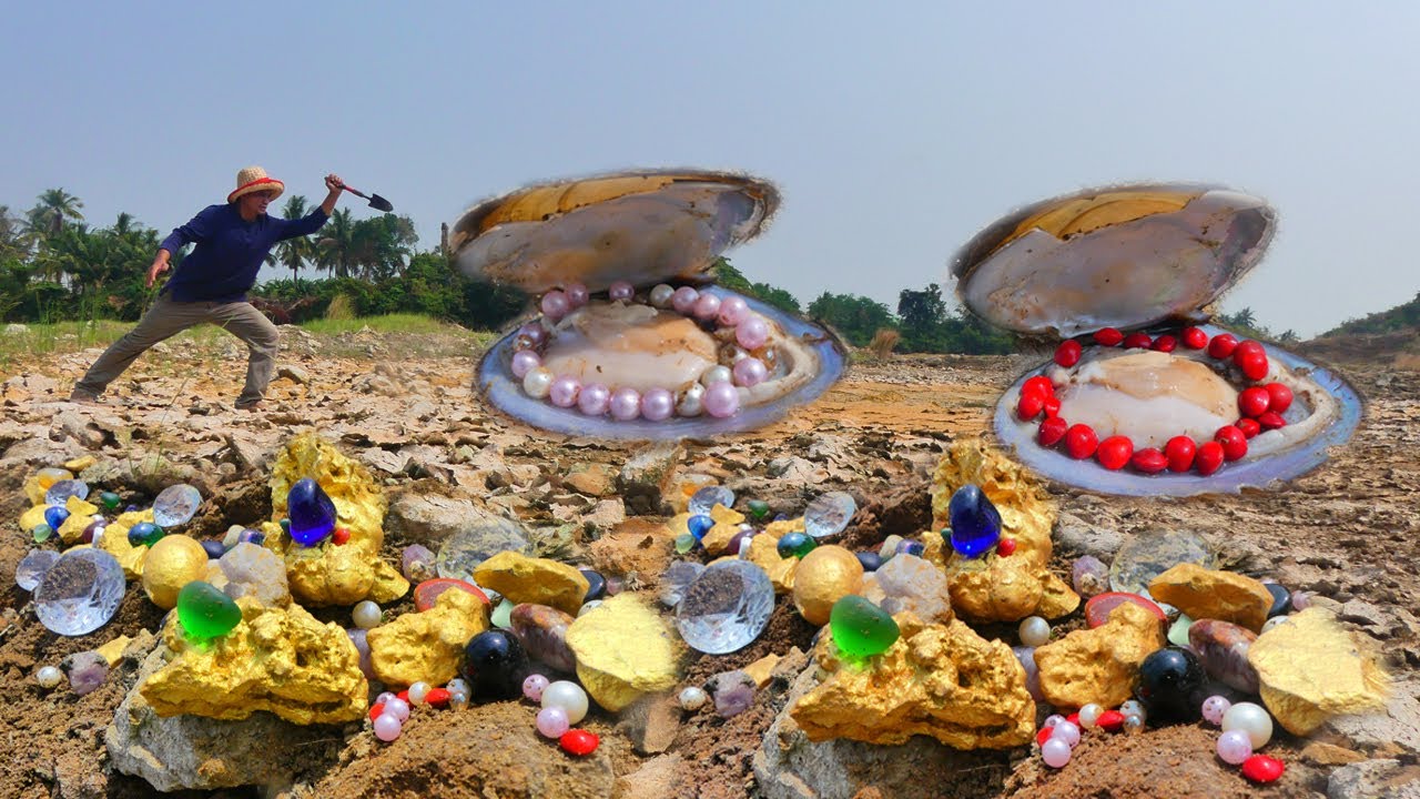 So wonderful! This ugly shellfish grows perfect pearls. Gems, diamonds ...