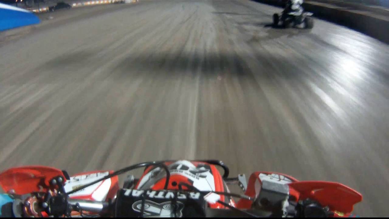 flat track canada atv open final oshweken 2016 - YouTube