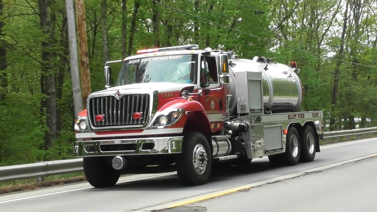 Eliot, ME Fire Department Tank 1 Responding - YouTube