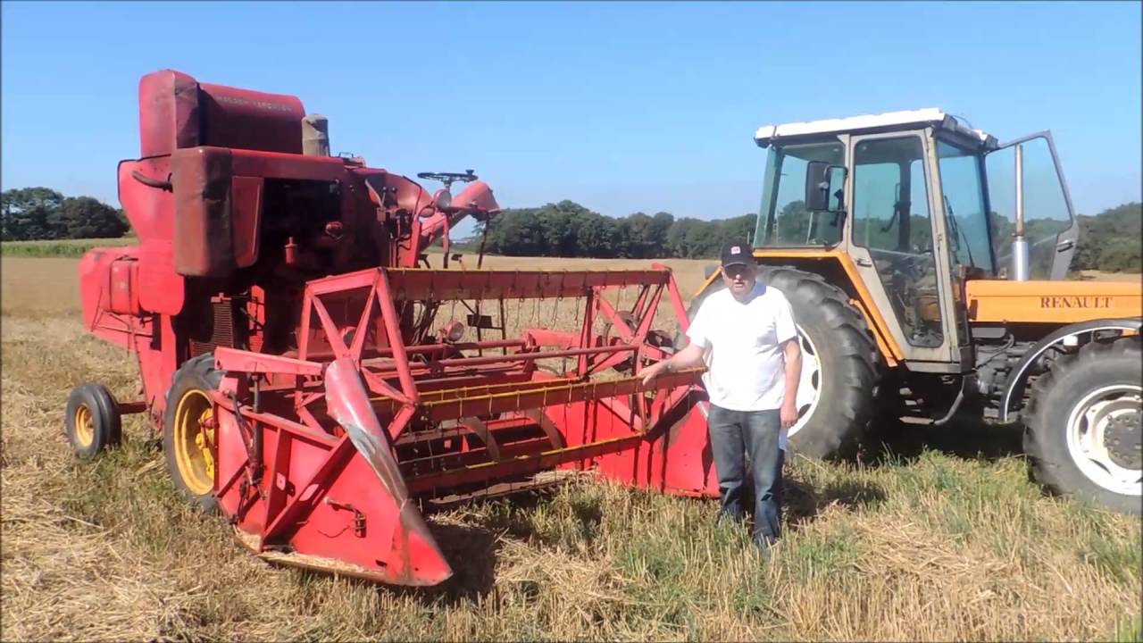 Moissonneuse batteuse Massey Ferguson Type 31 video 1/4 - YouTube