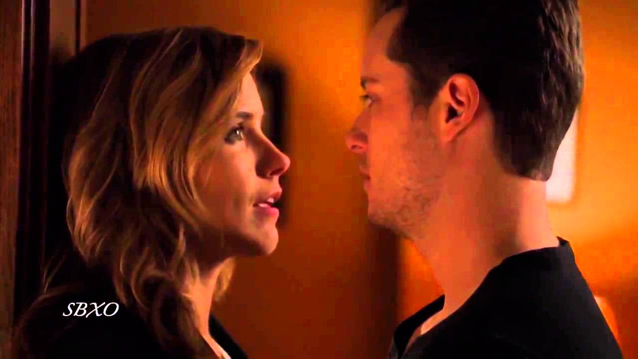 Erin Lindsay & Jay Halstead (+2x11) | Make You Feel - YouTube