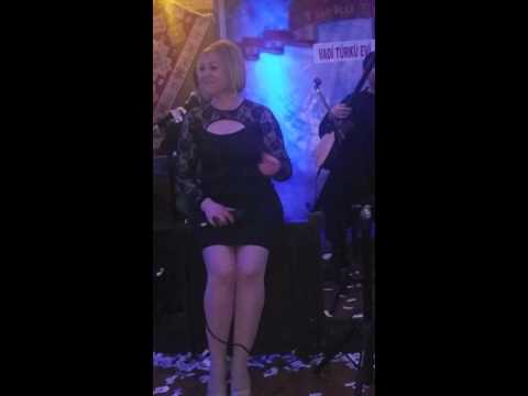 Perihan dagıdır esmesun ayrılık diye
