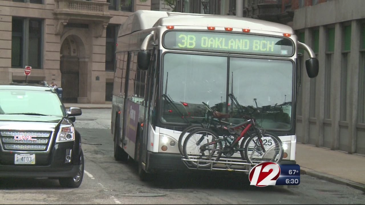 RIPTA Driver Arrested For Obstructing A Police Officer - YouTube