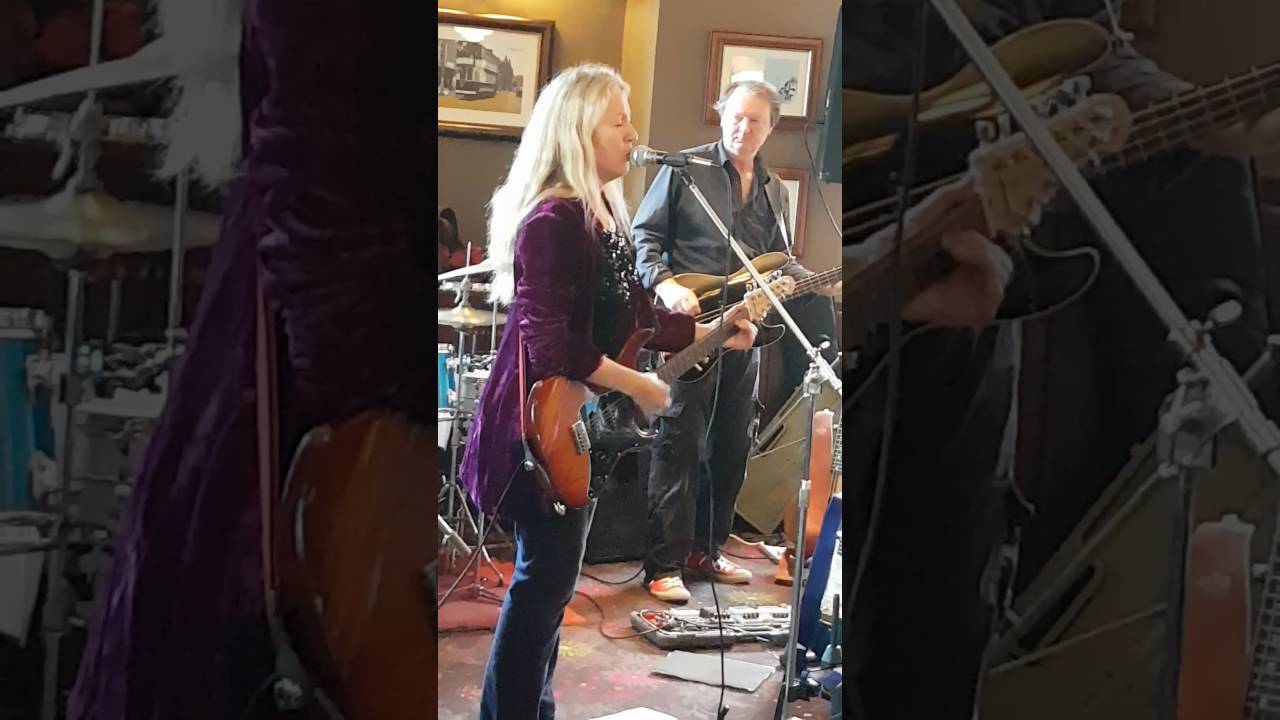 Kate Gee Band Bear Tavern Bearwood 9 October 2016 - YouTube