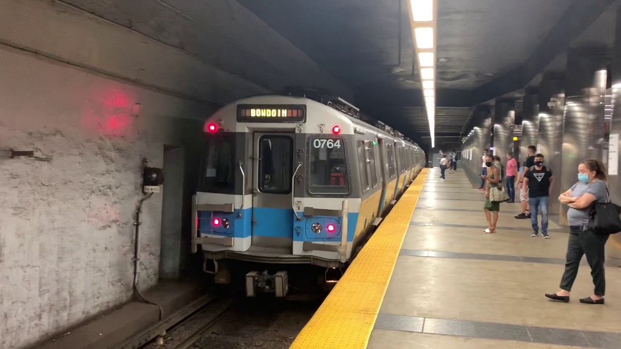 3 MBTA Blue Line trains at Maverick 7/2/20 - YouTube