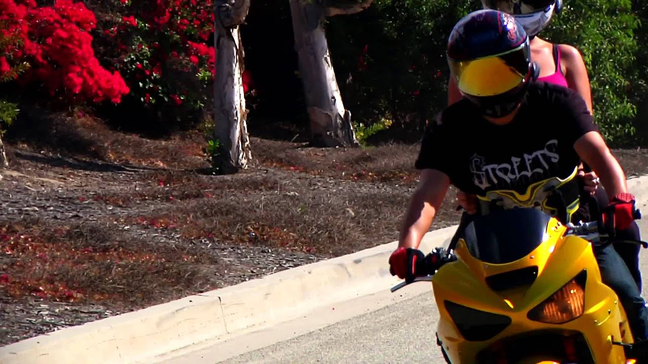 Grip-N-Ride Motorcycle Passenger Belt In Action - YouTube