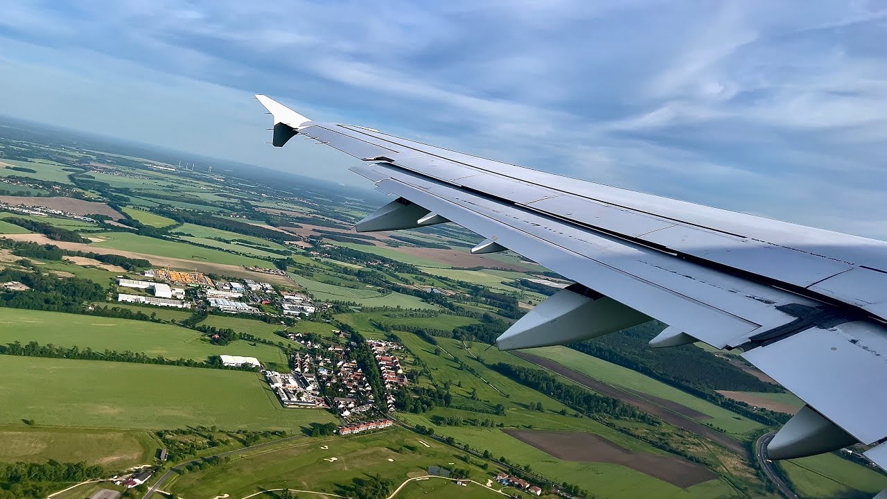 [4K] – Beautiful Berlin Takeoff – Lufthansa – Airbus A321-200 – BER – D ...