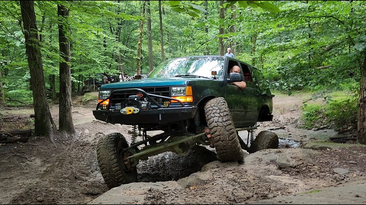 Rock Crawling - Ledges - Creek Beds - Hills 5.0 V8 1Ton Explorer ...