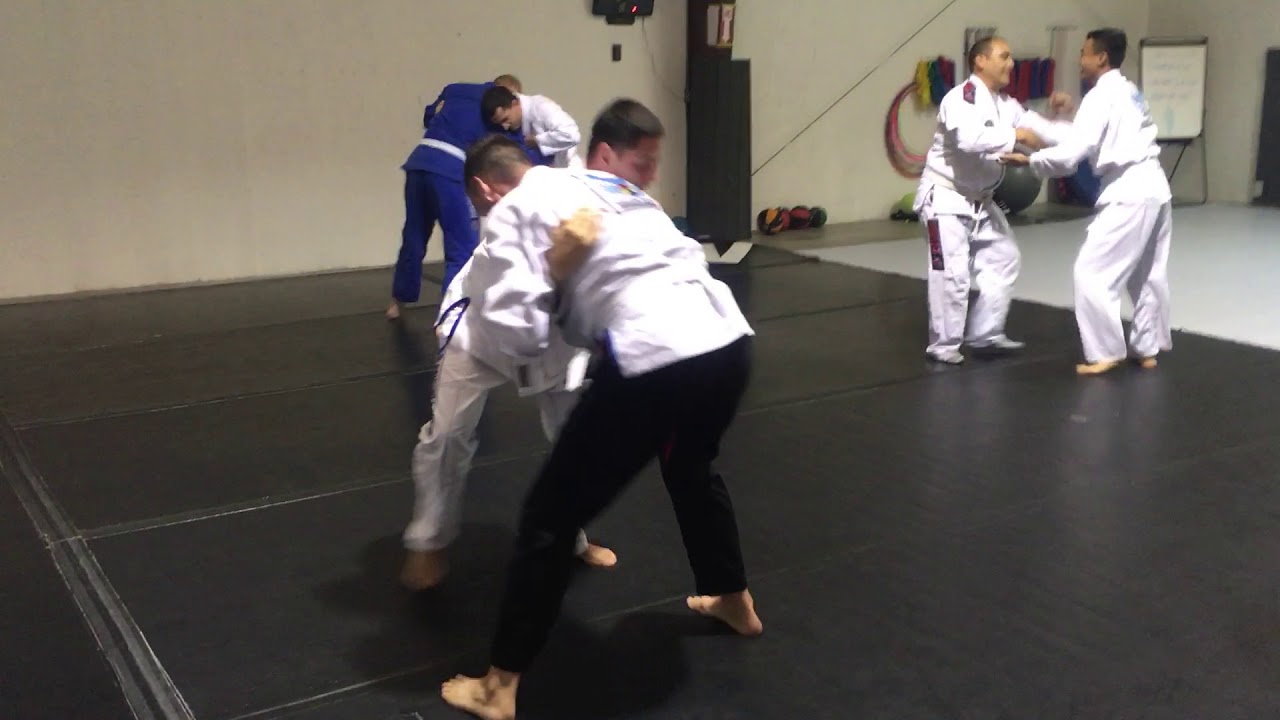 Pummeling drill from over under clinch. Martial arts at Halcyon Jiu ...