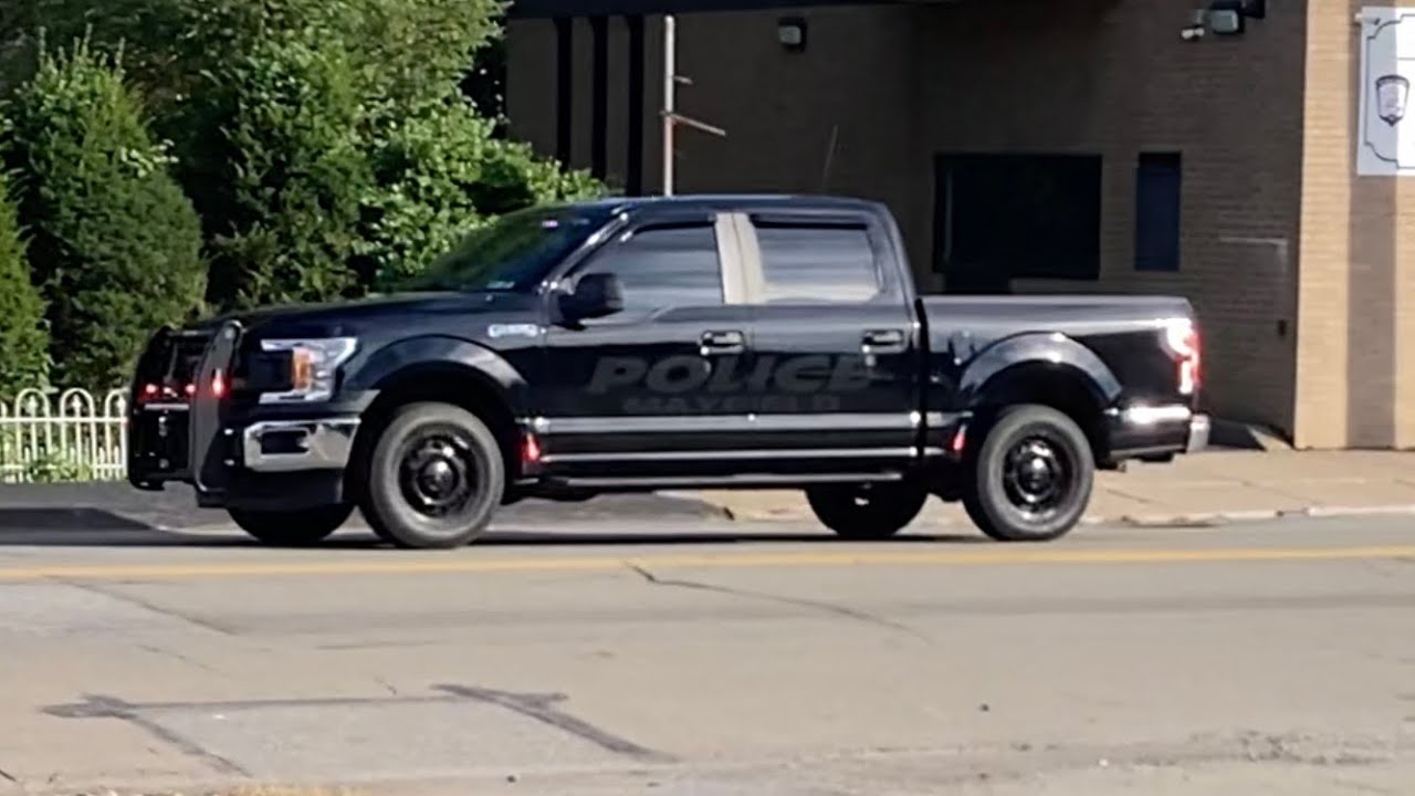 Mayfield Police Department Car 59-1 Responding. - YouTube