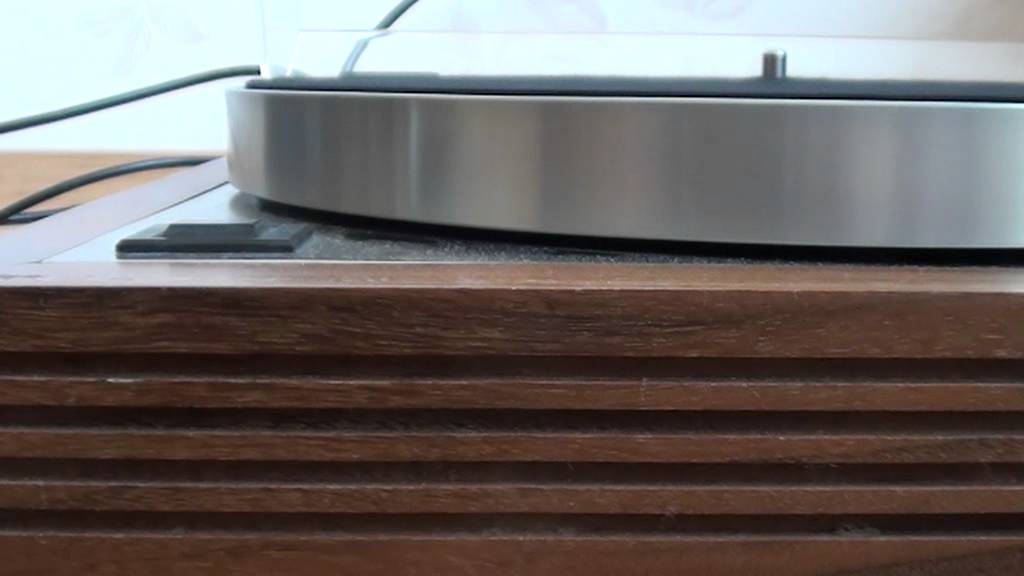 Linn LP 12 + Linn Lingo + Naim Aro - YouTube