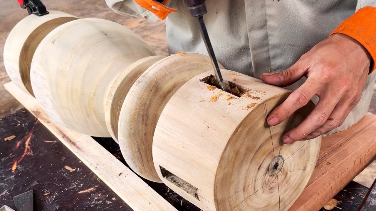 Unique Round Table Design Very Fancy // Skillful Carpentry Techniques ...