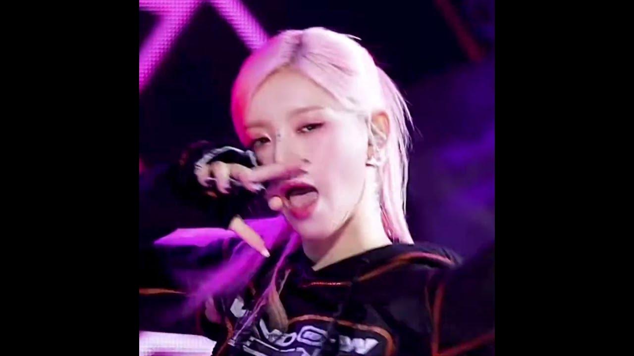 Yiren edit | #tutartık #fypシviral #everglow #forever #wangyiren - YouTube