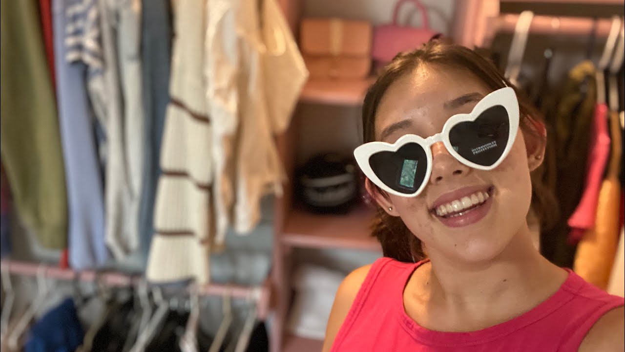 Official closet tour!💖 - YouTube