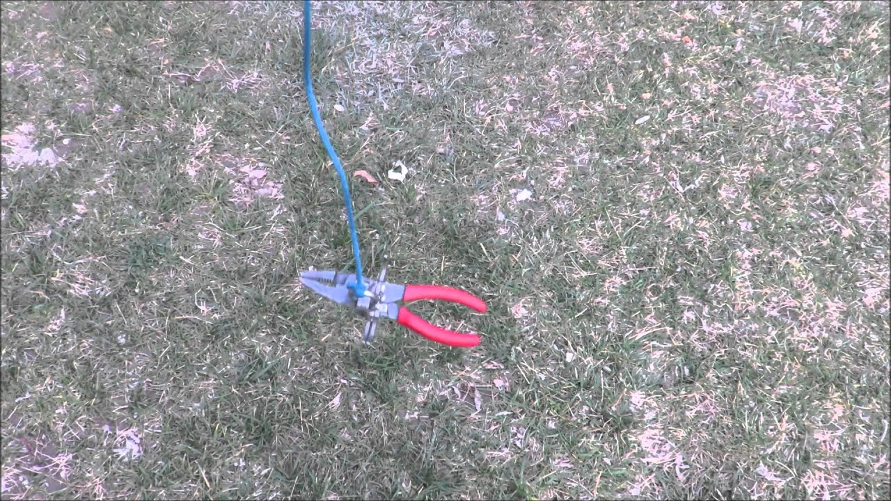 Letting go with Gravity Hook Grappling Hook - YouTube