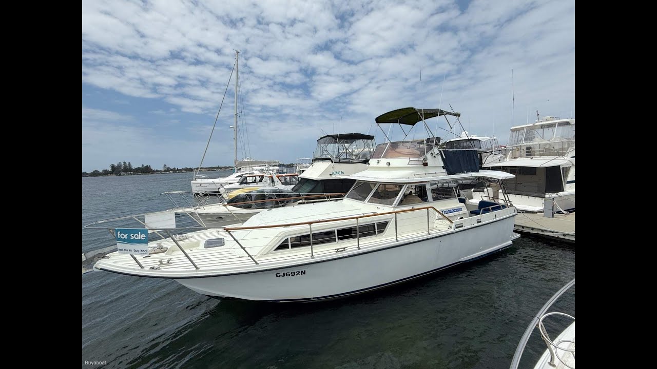 Princess 38 Flybridge Cruiser - Walkthrough - YouTube