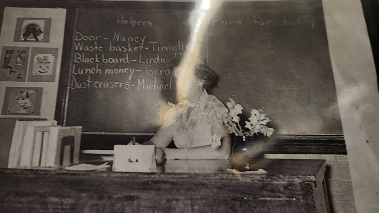 THE MOST HAUNTED SCHOOL OF OHIO - This is POASTTOWN - YouTube