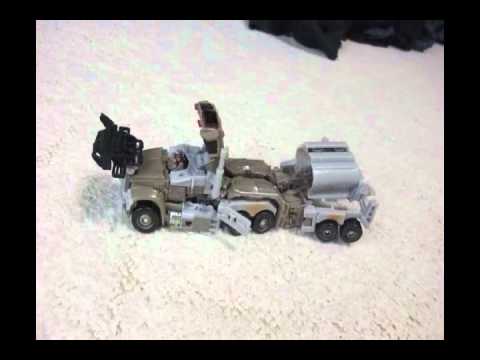 Transformers megatron scanning and transform!!! stopmotion - YouTube