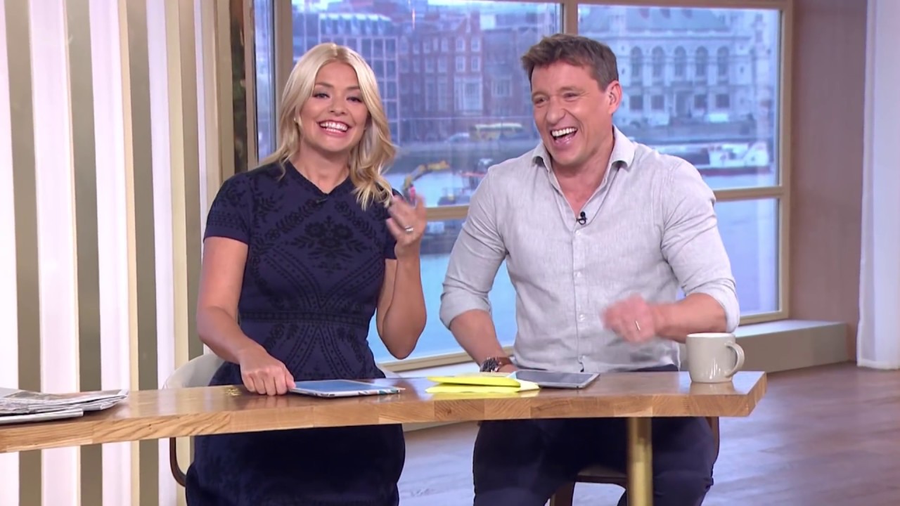 Ben Shephard Forgets He's On This Morning! | This Morning - YouTube