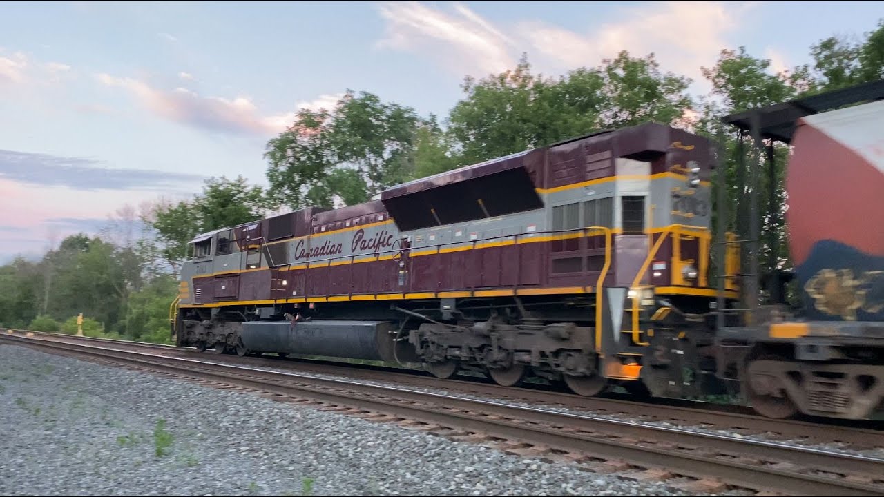 CSX K634/Q634 w/ CP heritage unit 7013 & 4 DPUs (BNSF, 2x CSX & MBTX ...