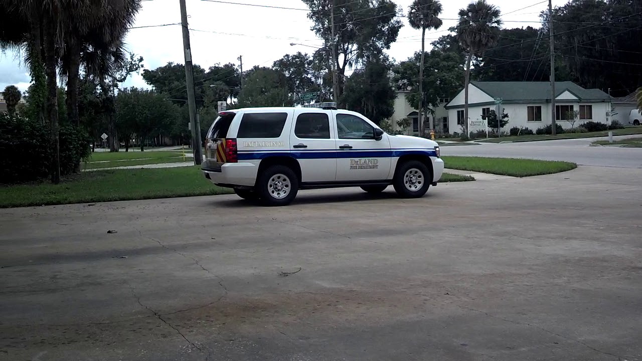 Battalion, Ladder & Engine 81 Responding - DeLand Fire Department - YouTube