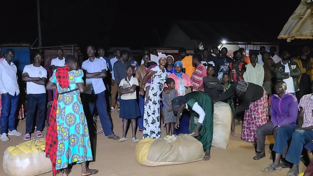 apostle Benard nkoola live at crusade in bulanga gunno muliro - YouTube