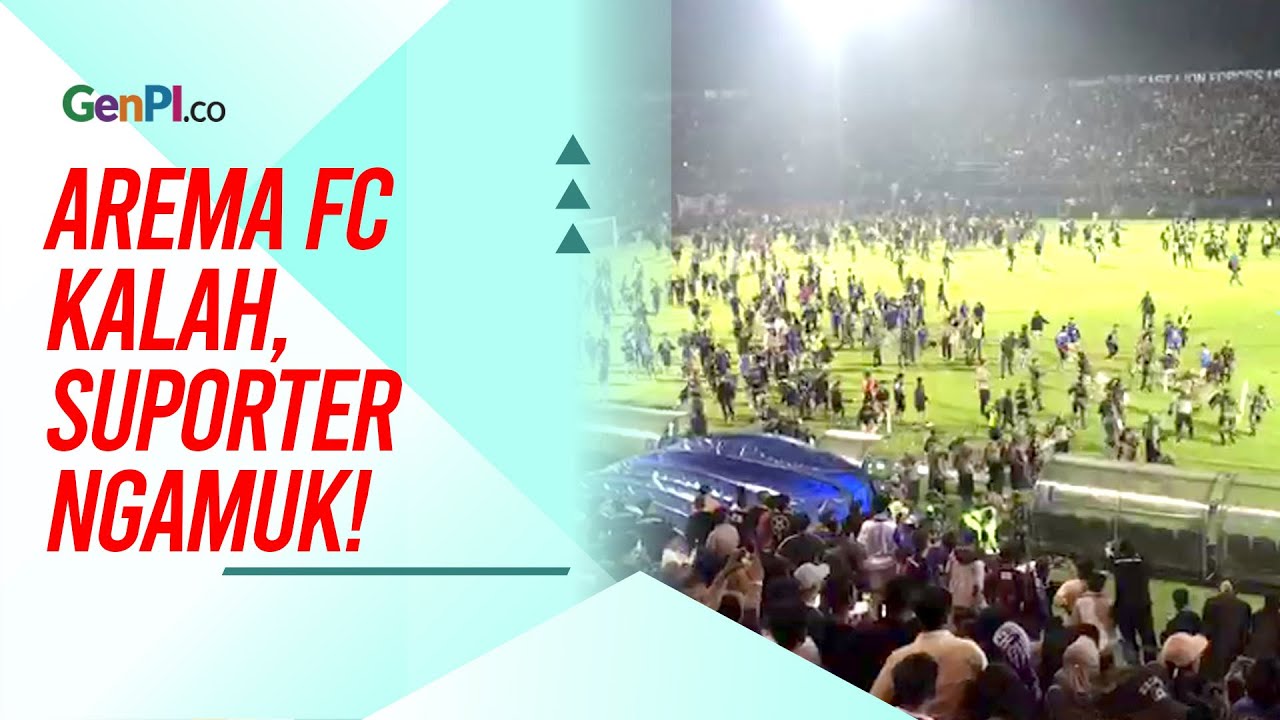 Timnya Dikalahkan Persebaya, Oknum Suporter Arema FC Ngamuk - YouTube