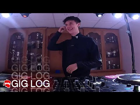 THIS COUPLE TRUSTED A 21-YEAR-OLD DJ WITH THEIR WEDDING... (DJ GIG LOG #20)