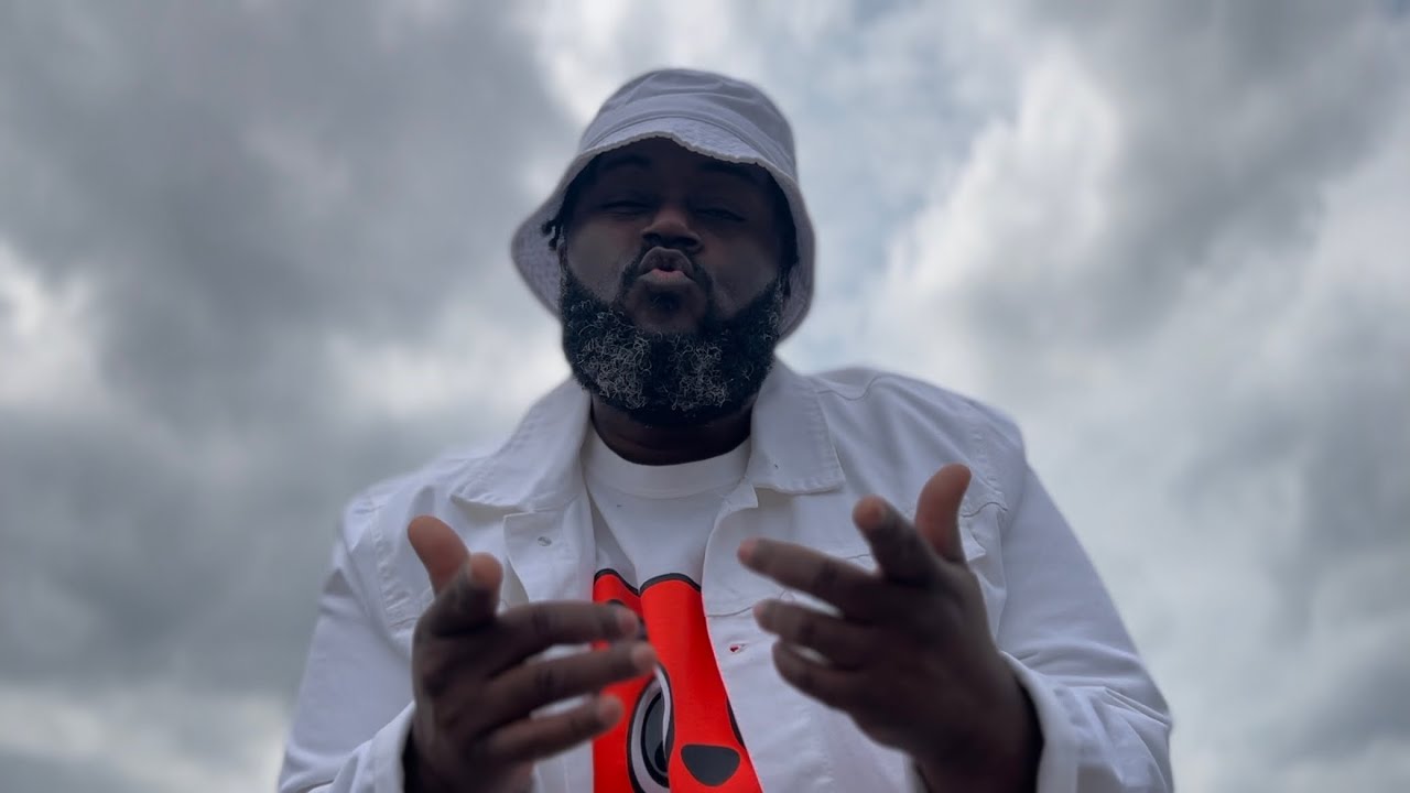 Big JAMES - Broken Hearts (Official Music Video) - YouTube