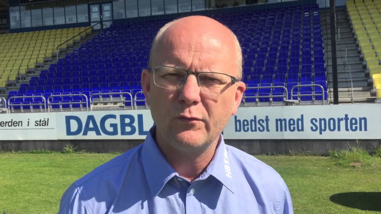 Sportsdirektør Per Rud om transfervinduet - YouTube