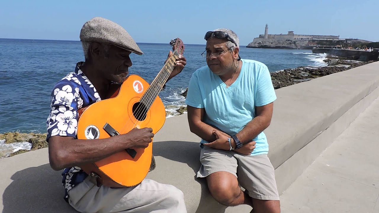 Lagrimas Negras en el malecon Cuba Abril 2015 (Carlos Protto) - YouTube