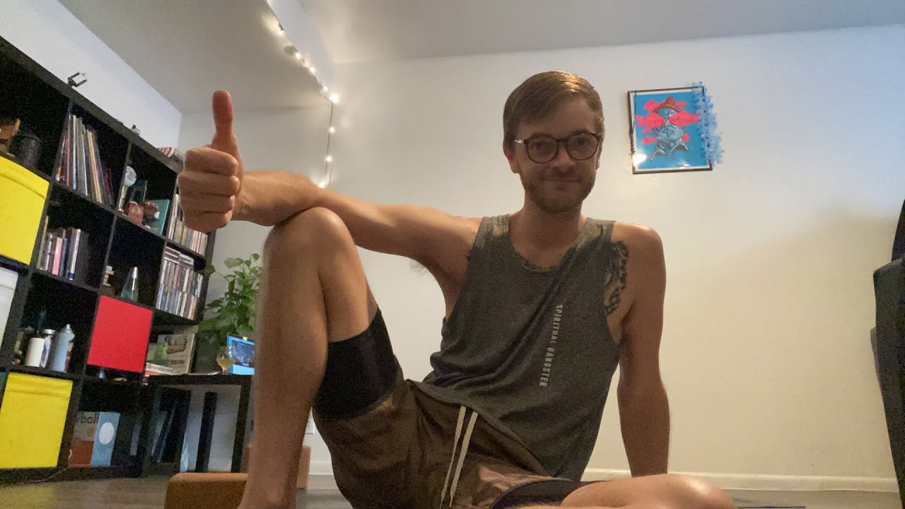 Humble Flamingo Flow with Jeremy (@jer_pose) - YouTube