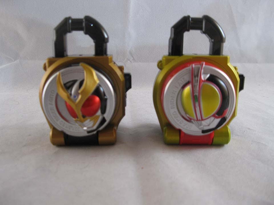 Kamen Rider Agito & Faiz Lockseeds Review (Kamen Rider Gaim) - YouTube