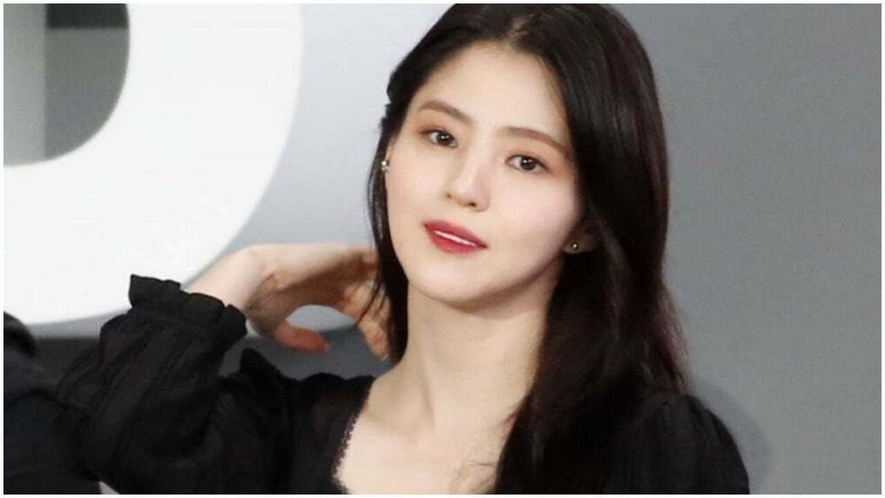 Actress Han So Hee leaves a touching message for fans on her blog - YouTube