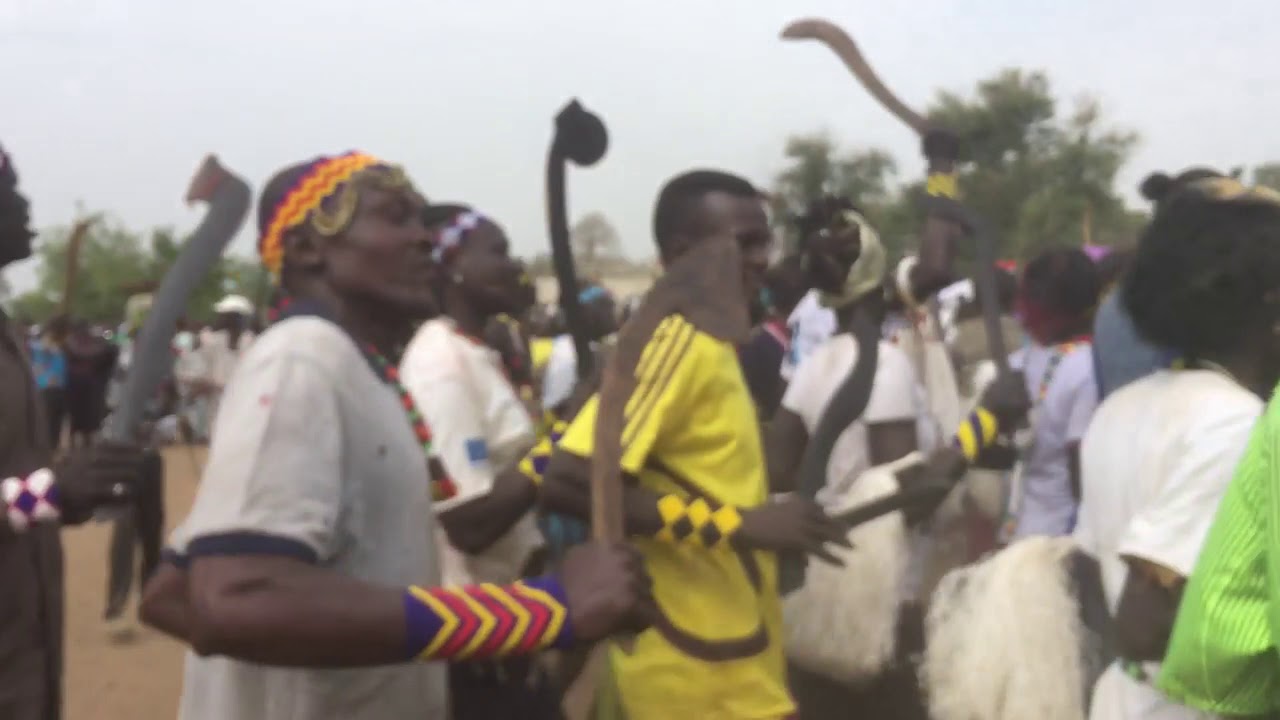 Mabaan Dancing - YouTube