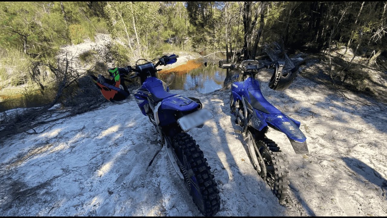 Enduro Riding Sandy Tracks at Rainbow Beach (Cooloola Way) - YouTube