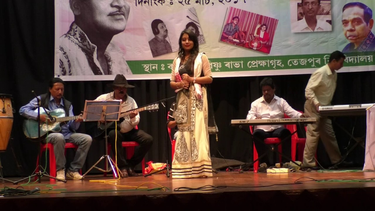 Ei nijaan rati( song of Munmi Bora) performed at tezpur central ...