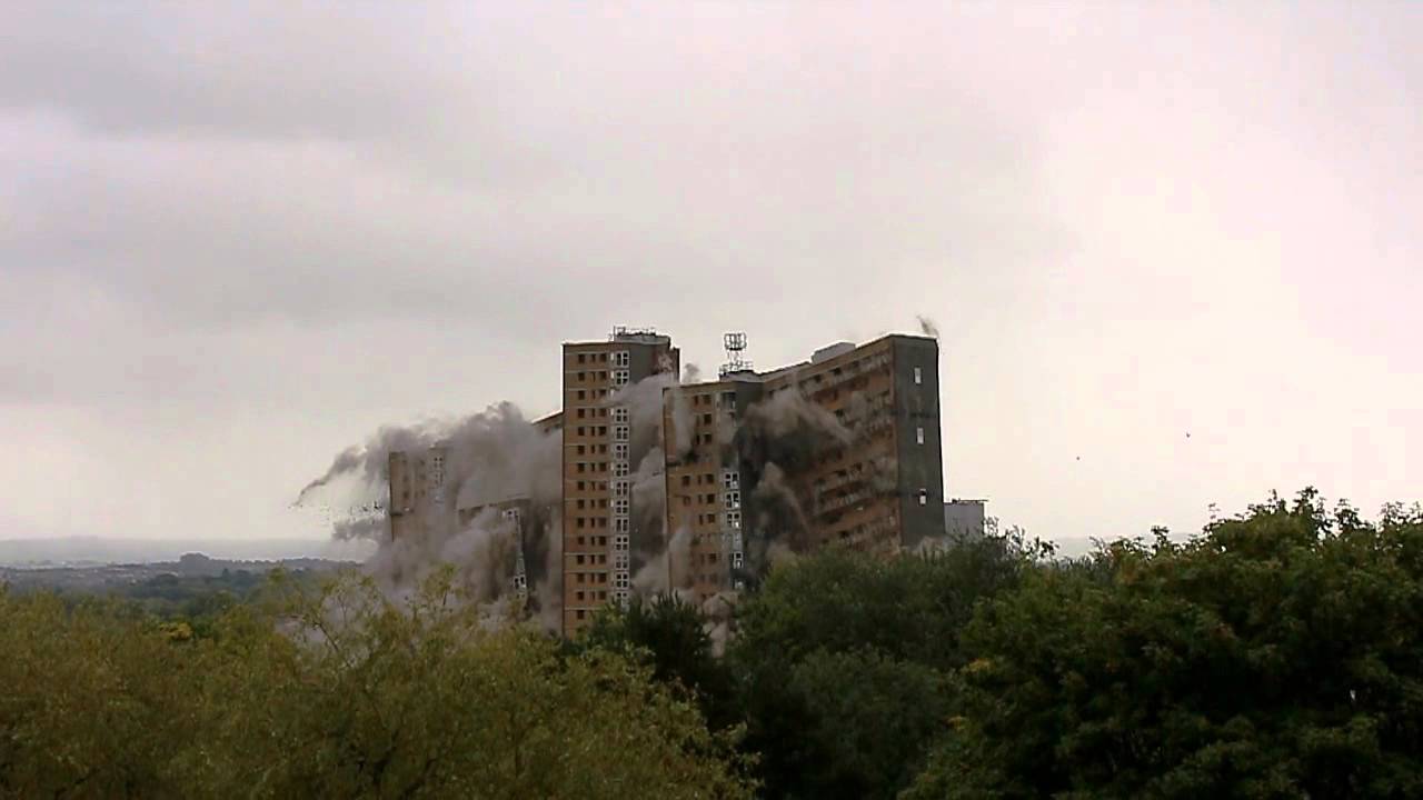 Demolition of Tarfside Oval, Glasgow (View 1) - YouTube