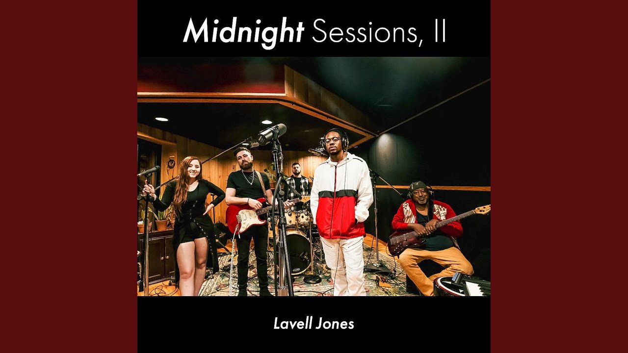 All 4 U Interlude (Live) - YouTube