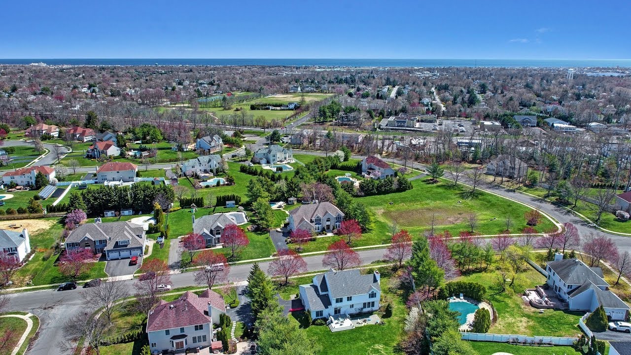 WALL | 2398 Apple Ridge Circle Aerial Tour - YouTube