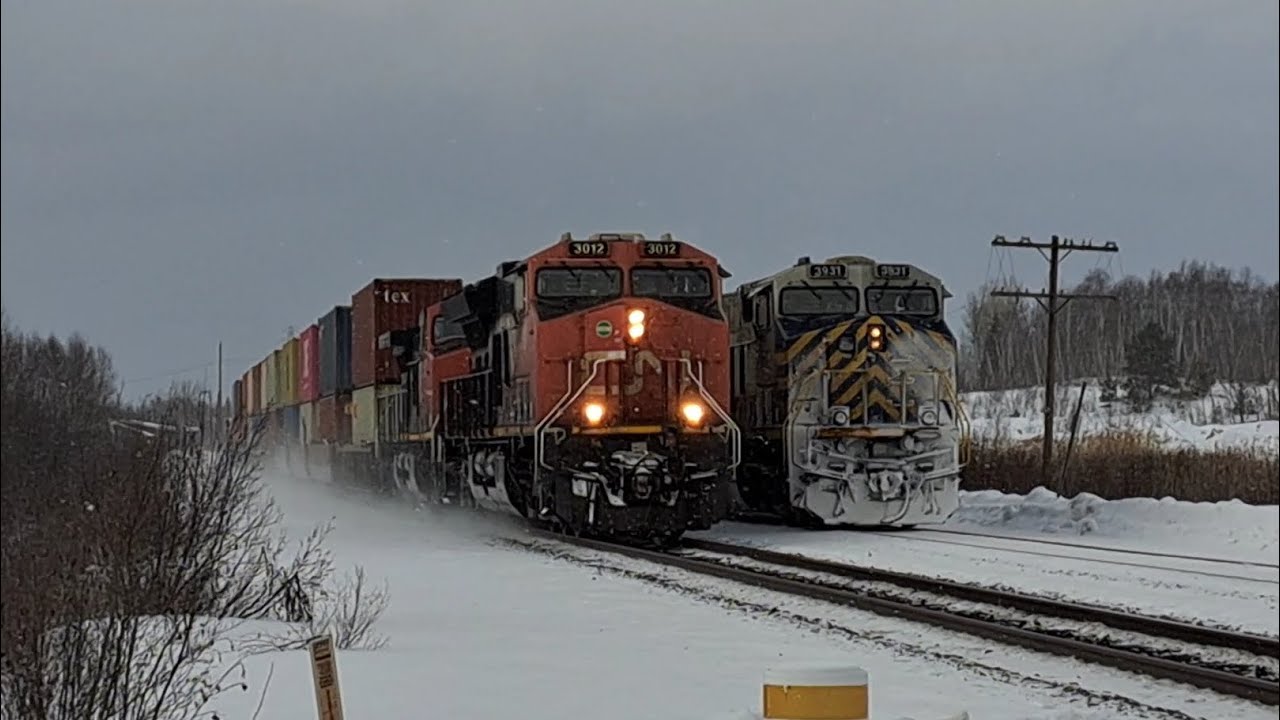 CN ET44AC 3012 Leads Southbound Double Stack Train Passing Q107 With ...