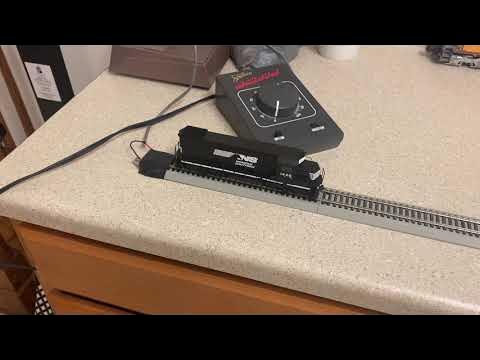 My New HO Scale Test track and tutorial. - YouTube